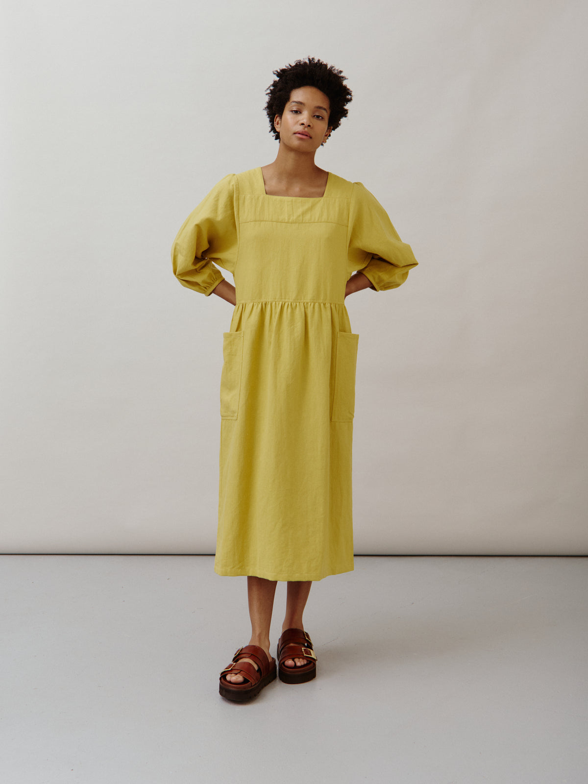 Sideline Lotte Dress in Yellow – Array Store London
